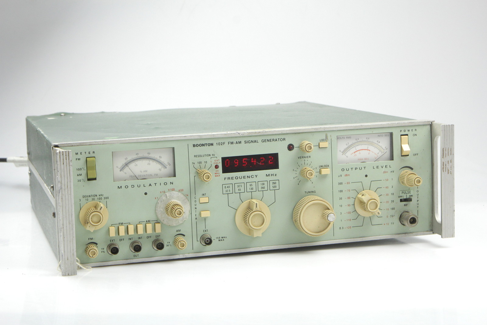 MORE radio test equipment! | WorldwideDX Radio Forum